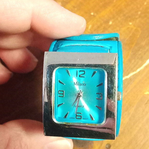 Milano | Jewelry | Milano Blue Wristwatch Snap Bracelet Band Tiffany ...